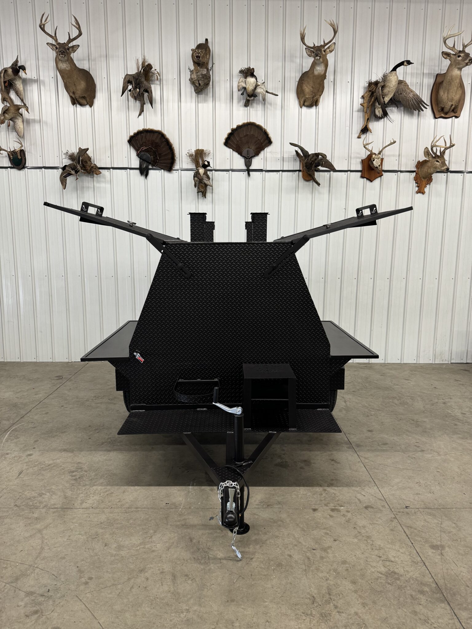 SNS Mega Grill – Sling 'N' Steel Custom Smokers